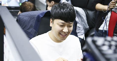 스타리그 예선 참가한 채민준 캐스터 일찍 탈락해 아쉽다