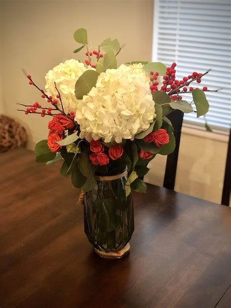 Trader Joes Christmas Bouquet White Hydrangeas Red Spray Roses Eucalyptus And Red Berry