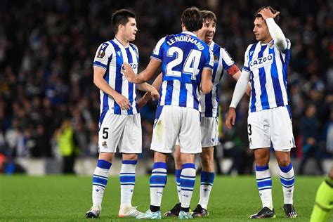 Real Sociedad Look To Add Further Misery To Manchester United S Season