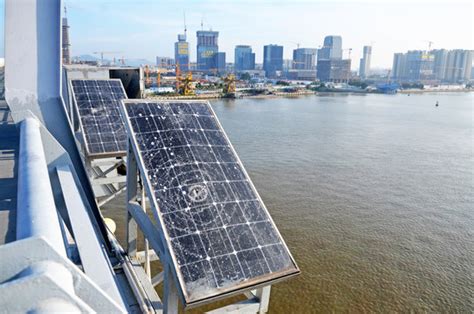 太阳能帆板图片素材 太阳能帆板设计素材 太阳能帆板摄影作品 太阳能帆板源文件下载 太阳能帆板图片素材下载 太阳能帆板背景素材 太阳能帆板模板