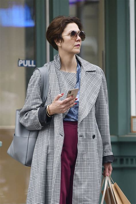 Maggie Gyllenhaal Out Shopping In New York 04142019 Hawtcelebs