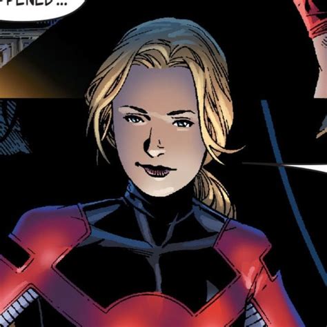 Stature Comic Icon Young Avengers Marvel Avengers Marvel