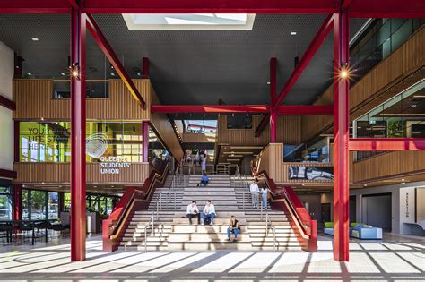 one elmwood center of queen s university belfast by hawkins brown rpp