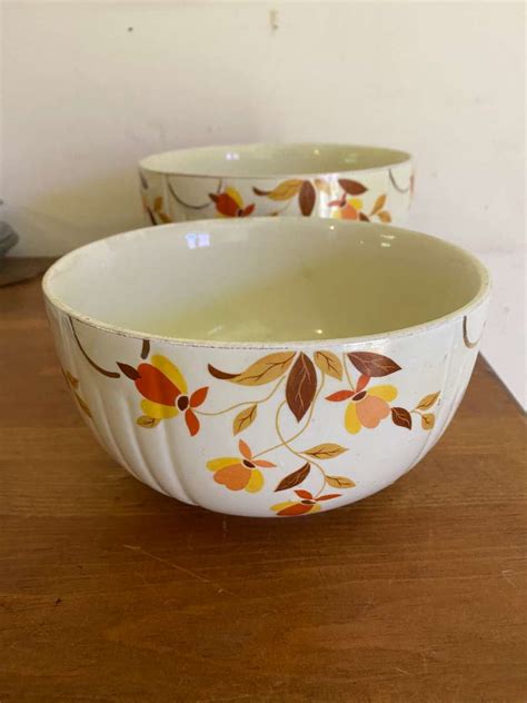 Lot 63 Set Of Hall Serving Bowls Slocal Estate Auctions Network