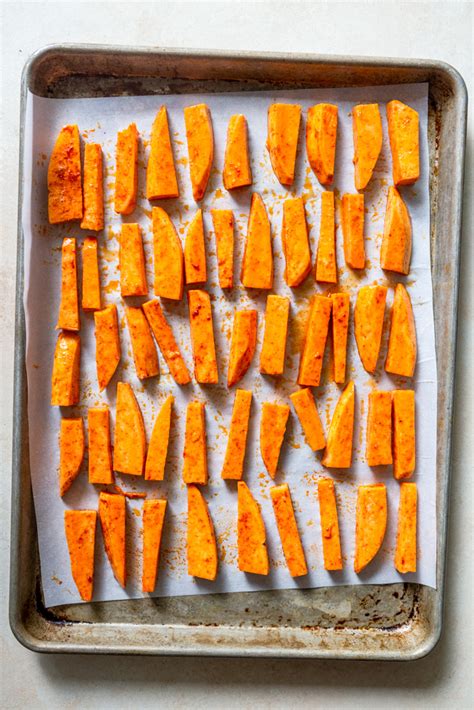 Crispy Oven Baked Sweet Potato Fries Fox And Briar