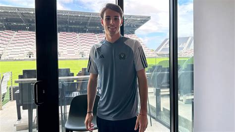 Todo Sea Por Estar En Rusia Diego Brancatelli Cumplió Con Su Promesa