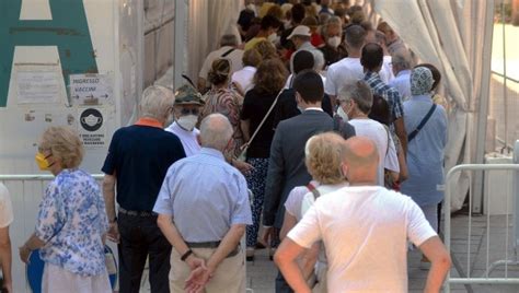 Vaccini Anti Covid In Lombardia Al Via Le Quinte Dosi Per Gli Over 60
