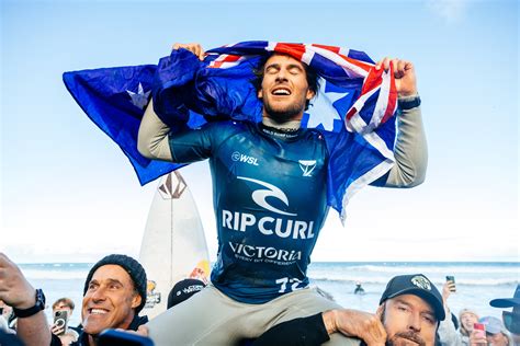 Criptomoedas No Surfe Jack Robinson Fecha Com Binance Waves