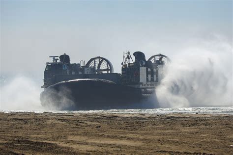 Us Navy Receives Latest Next Gen Amphibious Hovercraft