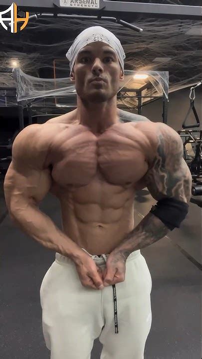 جيرمي بونديا بشكل وحجم جديد⁉️ Youtube