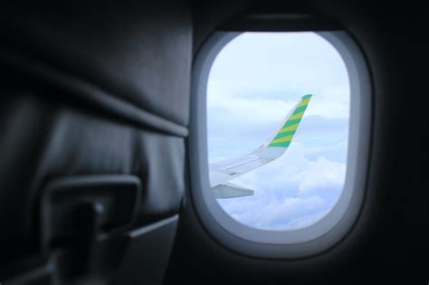¿por Qué Las Ventanillas De Los Aviones Tienen Las Esquinas Redondeadas
