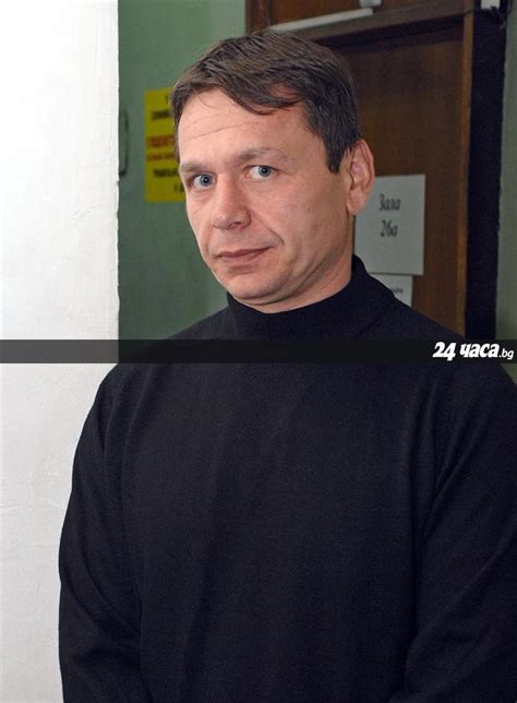 Демби стана хотелиер