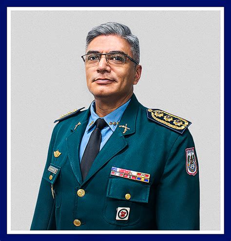 Off Fariam O Chefe Do Estado Maior Pandlr