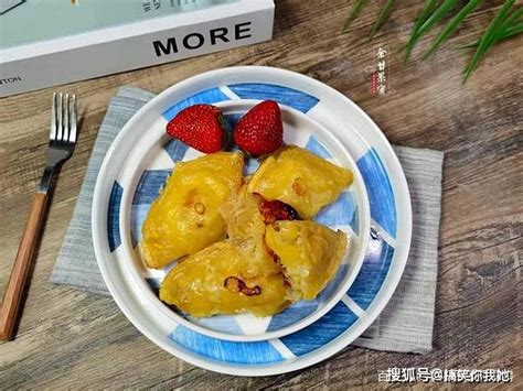 菠萝派，手不沾面，简单几步上桌，成品酥脆，可香了膳食养生频道东方养生