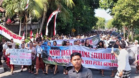 Ribuan Warga Bugbug Karangasem Unjuk Rasa Tolak Pembangunan Resort