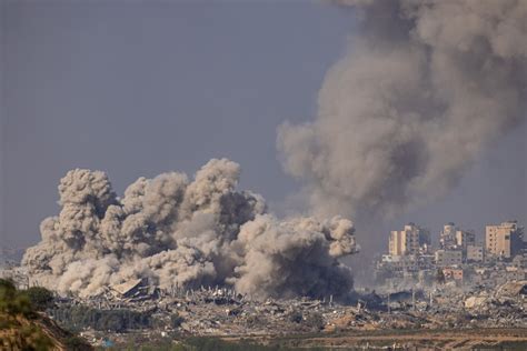Esplosioni Nella Striscia Di Gaza Dopo Attacchi Israele Primopiano Ansa It