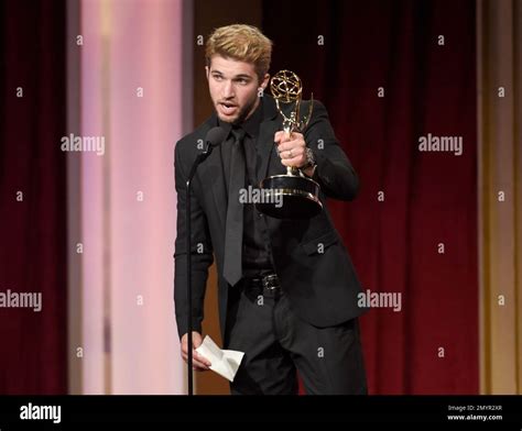 Bryan Craig Accepts The Award For Outstanding Younger Actor For “general Hospital” At The 43rd