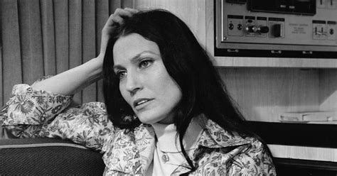 ‘coal Miners Daughter Bringing Loretta Lynns Story To Life The New York Times