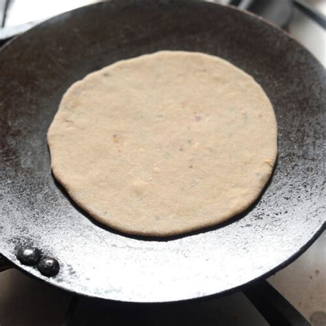 Paneer Paratha Piping Pot Curry