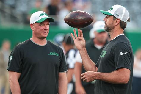 Jets Shake Up Play Calling For Aaron Rodgers How Nathaniel Hacketts