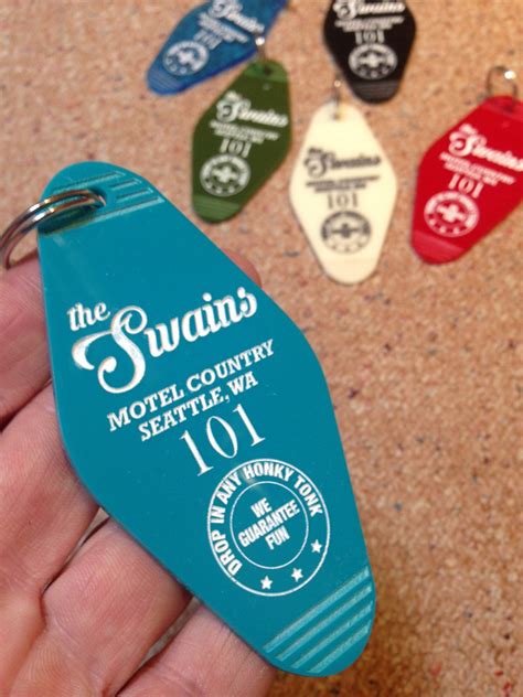 Fun Motel Keychains Made On A Glowforge Glowforge Owners Forum