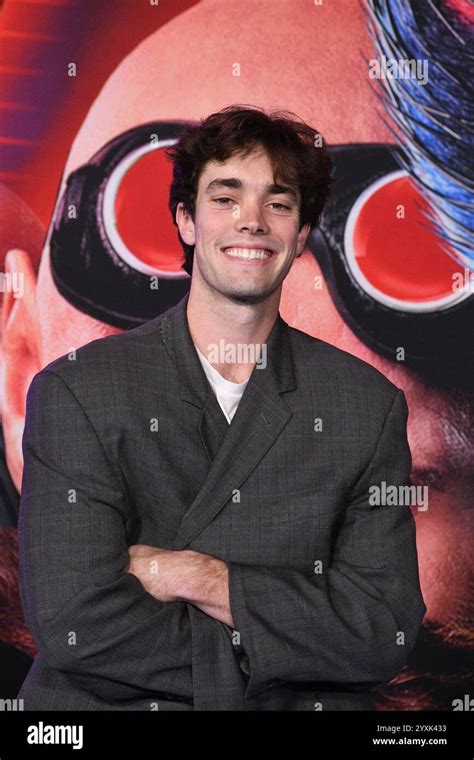 Los Angeles California Usa 16th December 2024 Eric Decker Attends Los