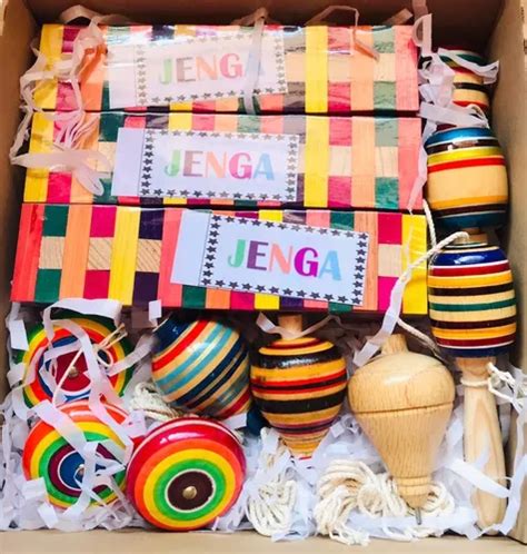 Paquete 12 Piezas Juguetes Típicos Mexicanos Artesanales en venta en