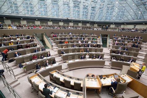 Vlaams Parlement Past Pensioenreglement Leden Aan Vlaams Parlement