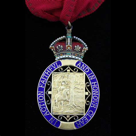 Order Of The Companions Of Honour Ch Gv Liverpool Medals