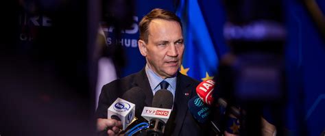 Minister Rados Aw Sikorski Na Wiatowym Forum Ekonomicznym W Davos Ministerstwo Spraw