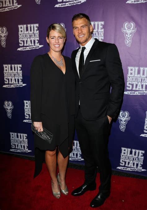 Who Is Alan Ritchsons Wife Meet Catherine Ritchson Closer Weekly