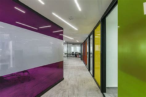 Optimising Office Spaces Seven Glass Options For Partitions