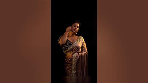 අහසේ තරු තිබුනට තරුවක දීප්තිය පෙනෙන්නේ අහස කලුවර වුනු පසුවයි ඒ වගේම