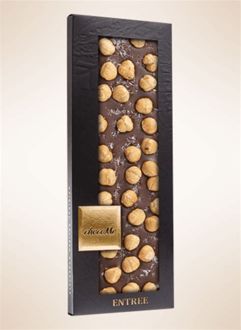 Táblás Tejcsoki Mogyoróval Sóval