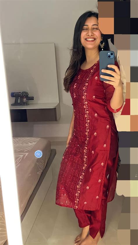 Nakshatra ️ Hichya Sobat Romantic Sex Karyala Milude Yaar Ekdatari🤤