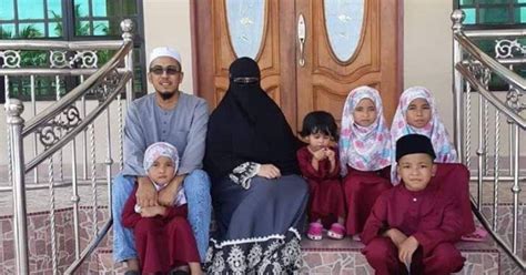 Taat Pada Suami Biar Bertempat Mereka Bukan Tuhan Faham Hati Isteri