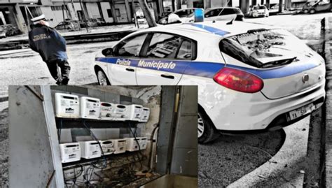 Arzano Rubavano Energia Elettrica Nelle Case Popolari Denunciati