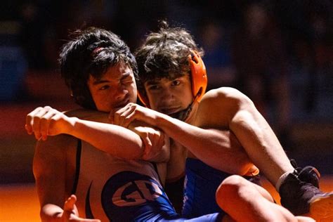 Roseburg Gets Five Champions Reclaims Swc District Wrestling Title