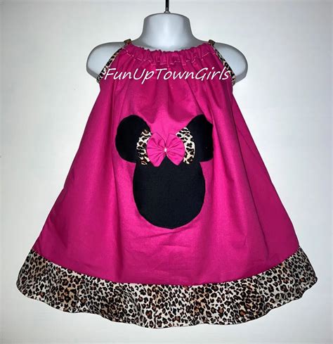 Minnie Mouse In Hot Pink