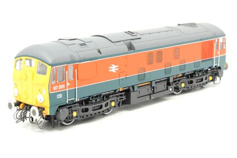 Sutton Locomotive Works Oo Class 24 2017 Dcc Ready Hattons