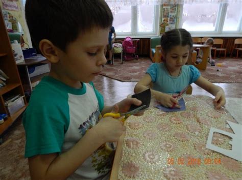 Дидактическая игра «Угадай где находится 5 фото Воспитателям детских садов школьным