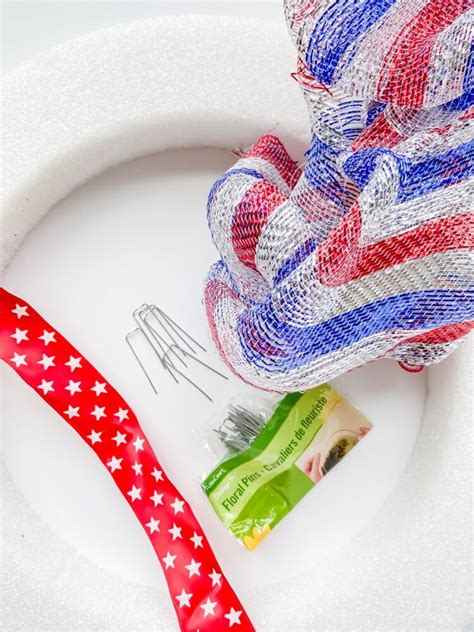 Deco Mesh Wreath Tutorial For A Patriotic Fourth Of July Wreath