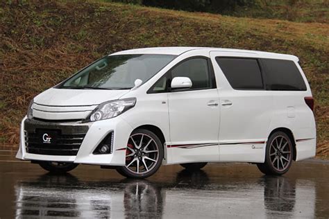 Gambar Gambar Mobil Alphard Toyota Terbaru 2014 Dengan Desain Elegan