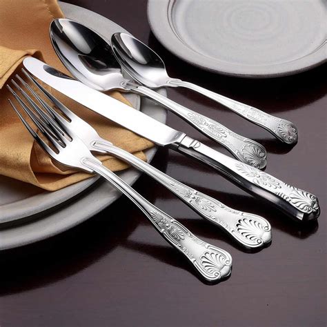 The 14 Best Flatware Sets According To Experts