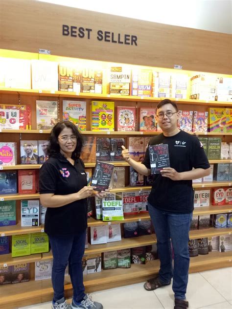 Buku Naked Sales Asoka Mahinda P