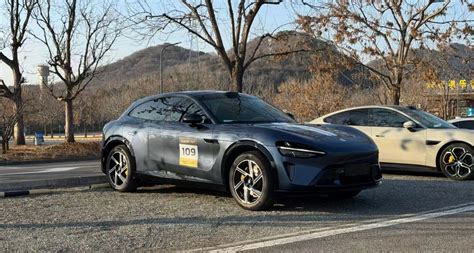 Discover The Futuristic Interior Design Of The New Xiaomi Yu Xiaomi For All