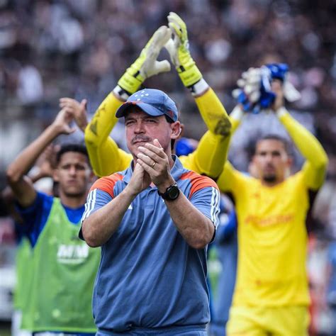 Zagueiro Multicampeão Pelo Flamengo Entra Na Mira Do Cruzeiro