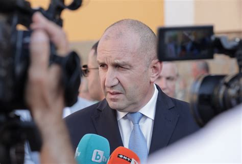 ДА КАТАЛЯСА МУ Е МАЙКАТА Разкриха СТРАТЕГИЧЕСКИЯ ХОД на кабинета с който ще прати Радев в