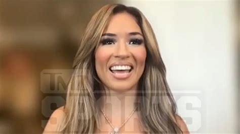 Former Bellator Star Valerie Loureda Signs With Wwe Done With Mma