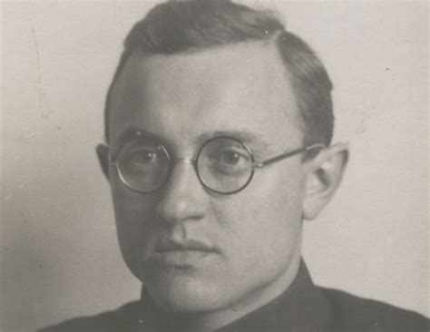 Vader Adam Sztark De Poolse Jezuïet Die Stierf Terwijl Hij Joodse